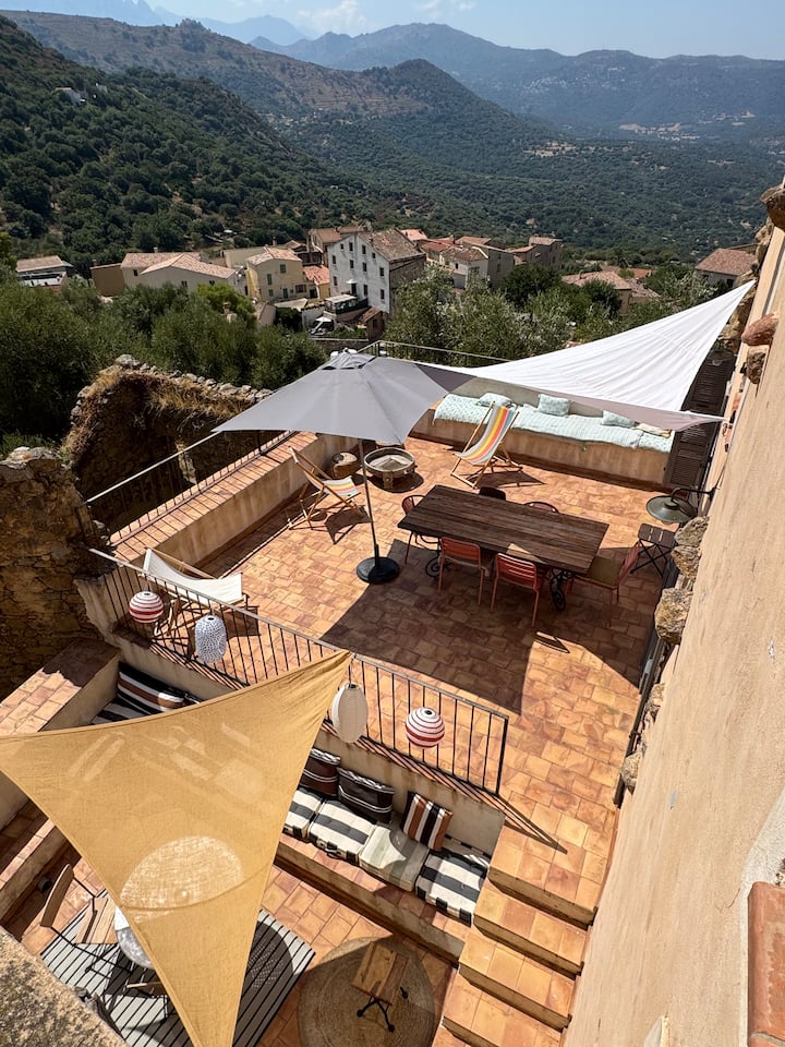 Jolie Maison De Village Pour 6 Personnes - Corsica