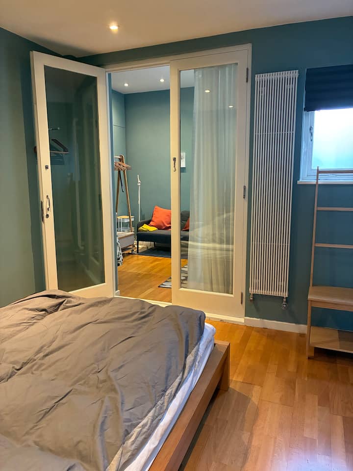 Room With Private Bathroom In Willesden Green - Londres