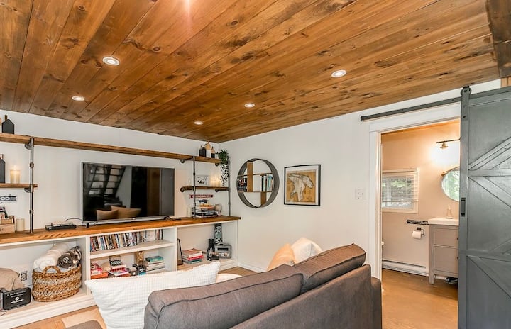 Cottage On The Noisy River/blue Mountain/wasaga - Creemore