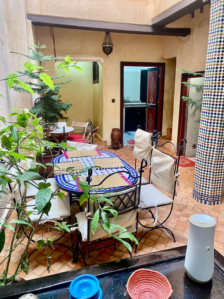 Petit Riad Authentique Tout Proche De Dar El Bacha - Marrakesch