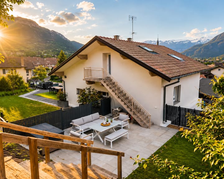 T2 Cocooning Climatisé - Terrasse & Vue Montagne - Haute-Savoie