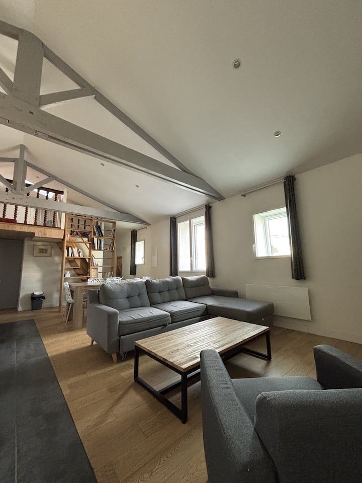 Superbe T3 Neuf à Deux Pas Du Vieux Port - La Rochelle