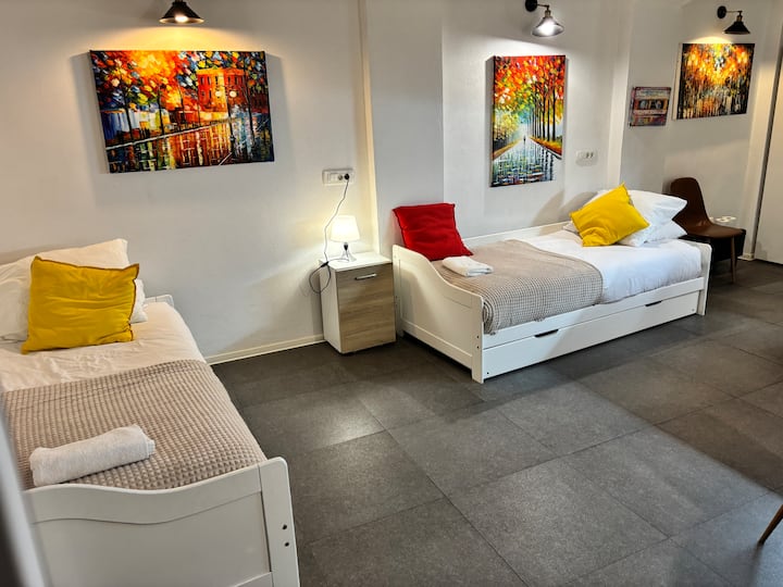 Superhost Flat | Trubarjeva | 2 Min Dragon Bridge - Ljubljana