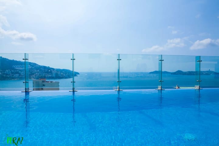 Bright & Spacious Near The Beach - Acapulco