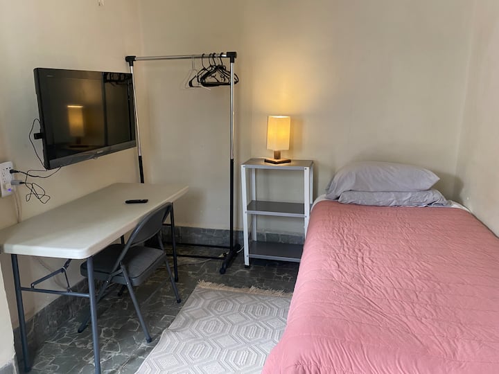 Private Room With Own Access Nearby The Angel. - Ciudad de México