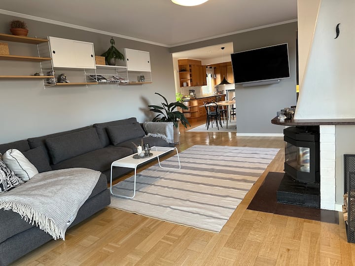 Rymlig Villa Med Mysig Trädgård I Vackra Berga - Kalmar