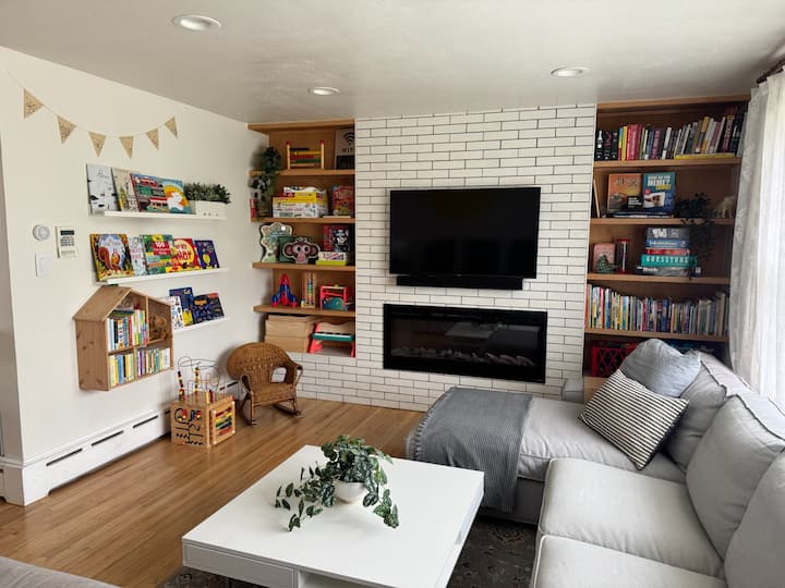 Family Friendly Home Central To Black Hills Area - Rapid City, SD