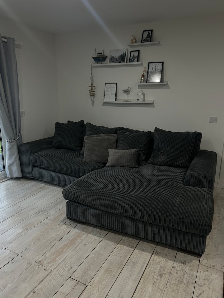 Clayquoy Hideaway Stylish Lodge & Private Hot Tub - Scotland