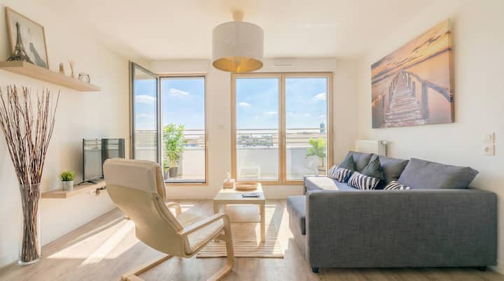 Paris Direct 15min: 2br W/ Elevator & Balcony - Aubervilliers