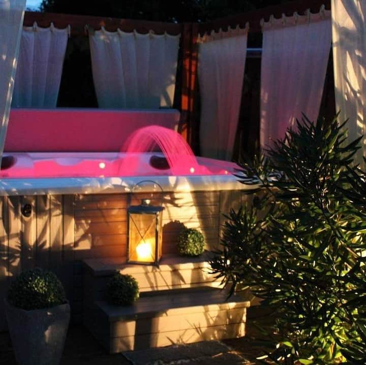 Love Room Rêves D’ Un Soir:spa Privatif Pti Dej - Parentis-en-Born