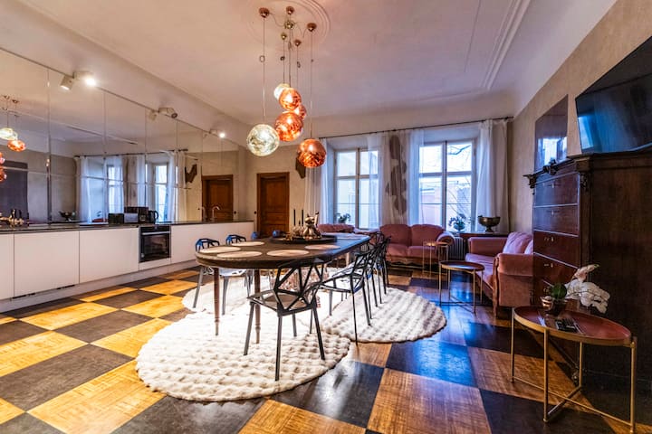 Glamorous Apt In Old Town+glazed Tile Fireplace. - Tallinn