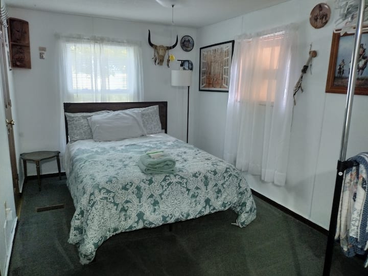 Low Rates, Good Comfort, Free Coffee - Vermont