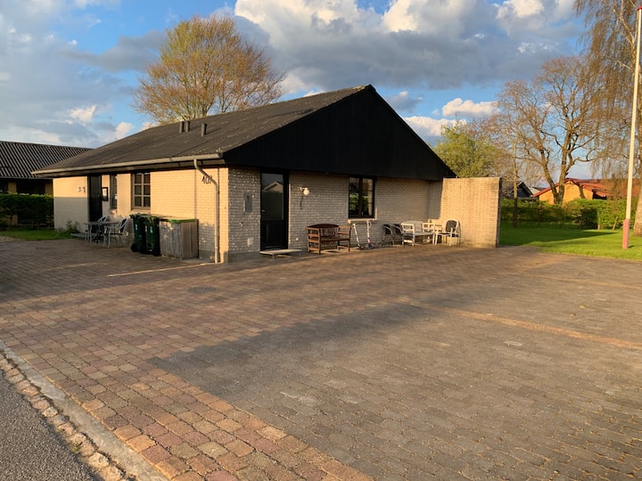 Hyggeligt Hus Tæt På Lego House - Billund