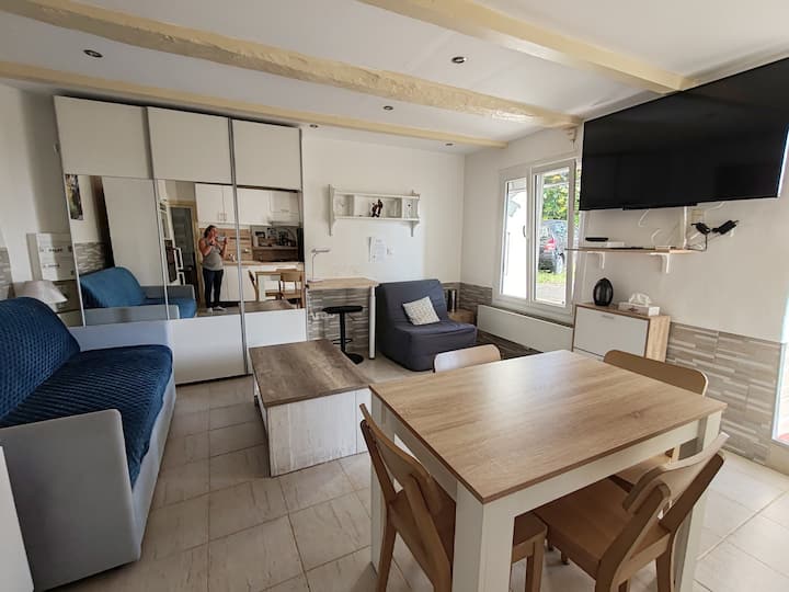 Un Bel Appartement Rez Jardin Parking Gratuit - Saint Paul de Vence
