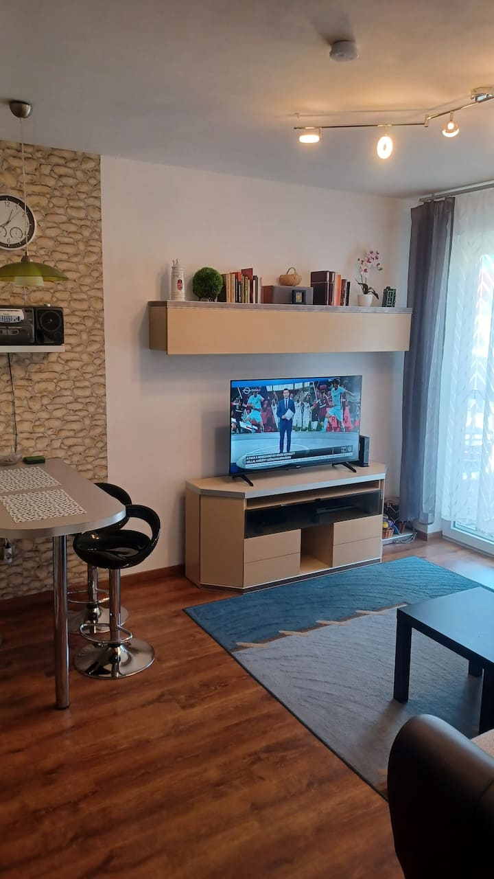 Hunyadi Apartman, Modern, 3 áGyas,  Free Parking - Szeged