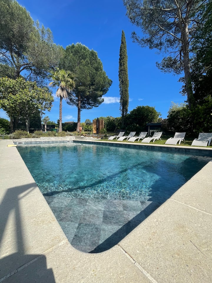 Air Conditioning, New Swimming Pool, Quiet Location, Antibes Juan Les Pins Beach 10 Minutes Away! - Antibes