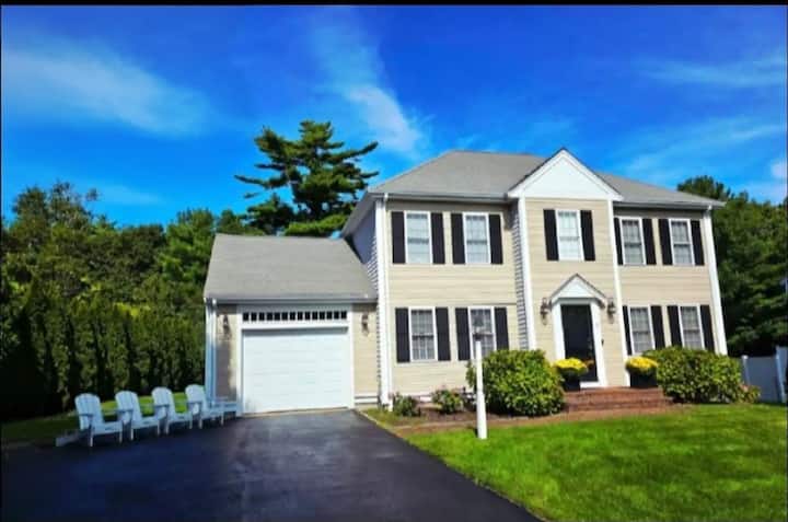 Cape Cod Cottage In Sandwich - Sandwich, MA