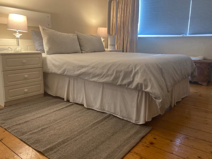 Classic Room For Academic/intern/city Breaks - Dublin