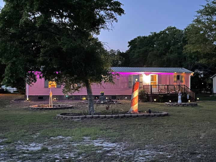 Bass Landing Relaxing Beach Getaway - Swansboro, NC