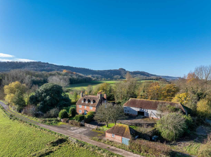 Tulleys Wells Farmhouse - Seaford