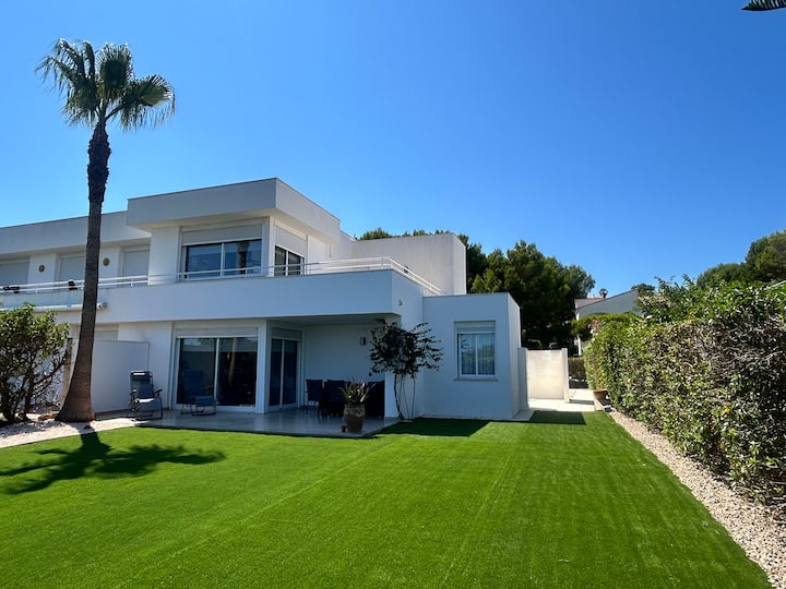 Havre De Paix Moderne – Idéal En Famille - Alaior