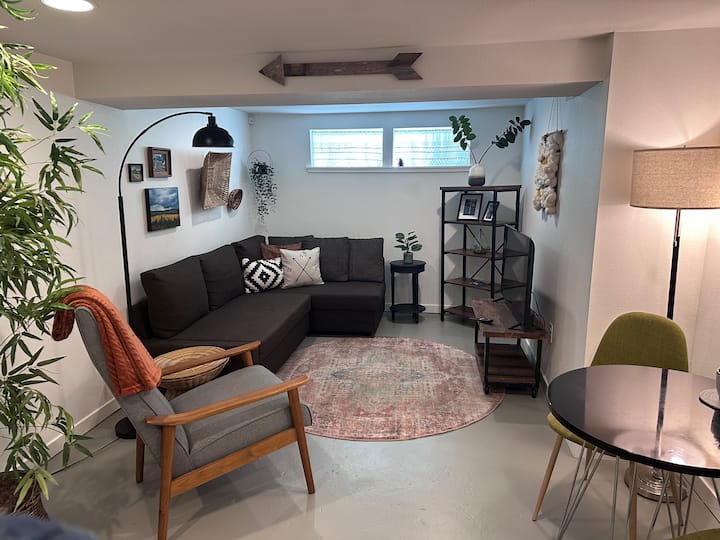 Sparkling Clean + Private 1 Br Apt W/ Kitchen+w/d - 波特蘭
