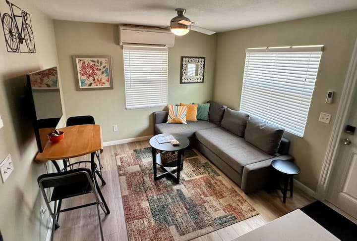 Dunedin Suite West, Near Pinellas Trail/beaches - Dunedin, FL
