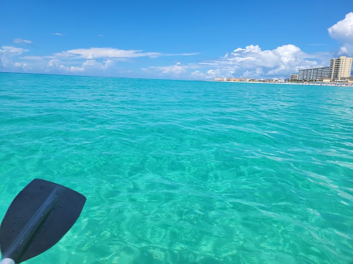 Peaceful Coastal Stay • Walk To Beach • Lake Views - Destin, FL