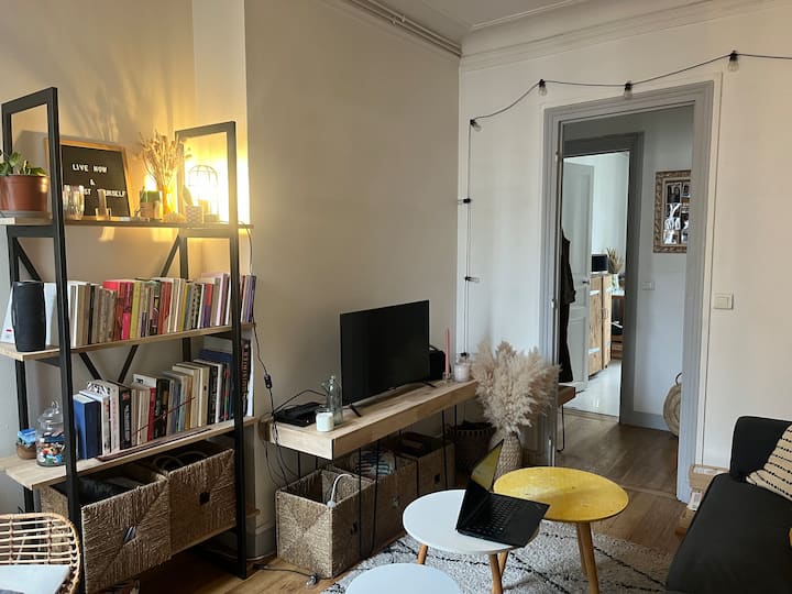 Appartement Charmant- Quartier Des Batignolles - Paris 1er Arrondissement