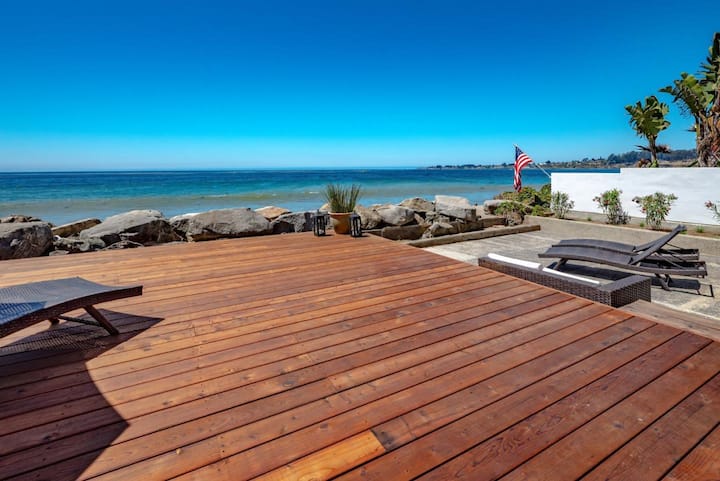 Beachfront Detached Suite | Ocean-view Deck - Aptos, CA