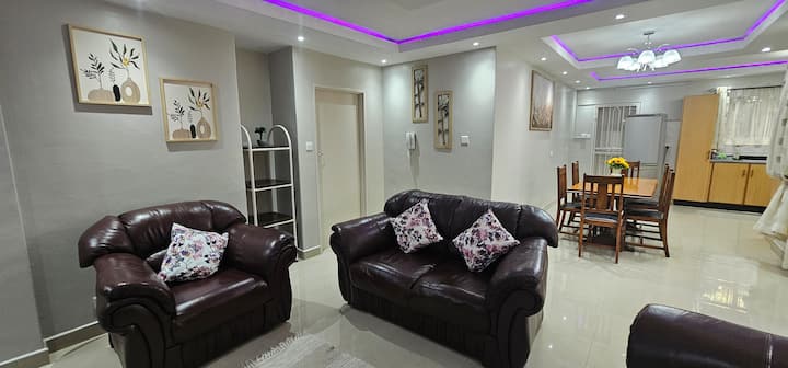 Borrowdale Luxurious 2 Bedroomed Apartment(ref B2) - Harare