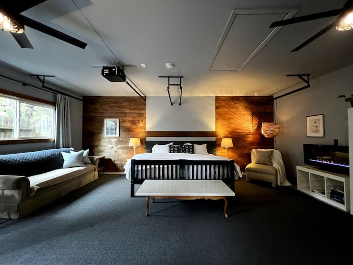 The Alder Plank - A Place To Unwind And Renew - Vancouver, WA