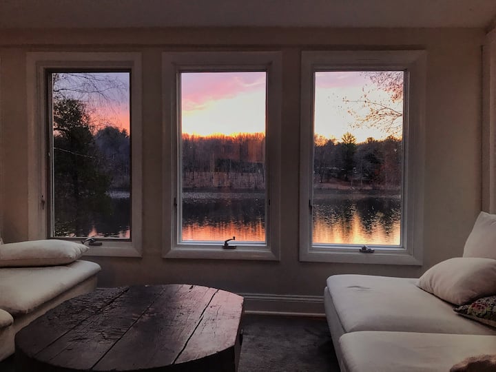 Lake House In Rhinebeck - Rhinebeck, NY