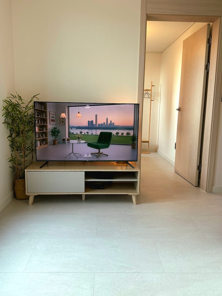 [Seongsu Suite] 아늑한 침실 2개 | 독립 거실과 주방 | 햇살 가득 - Seoul