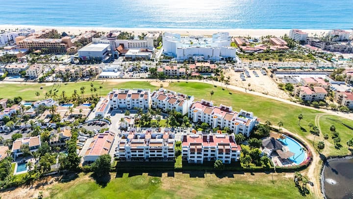Walking Distance To The Beach, Shops, Restaurants. - San José del Cabo