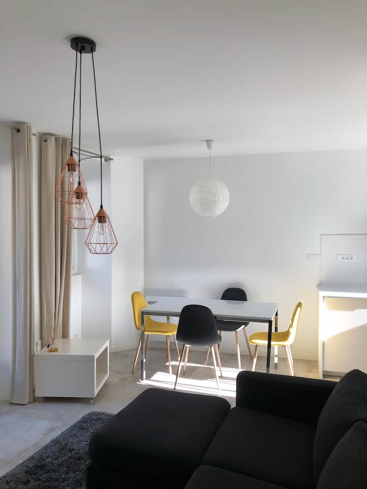 Appartement Idéalement Situé Pour Les Cyclistes! - Moutiers