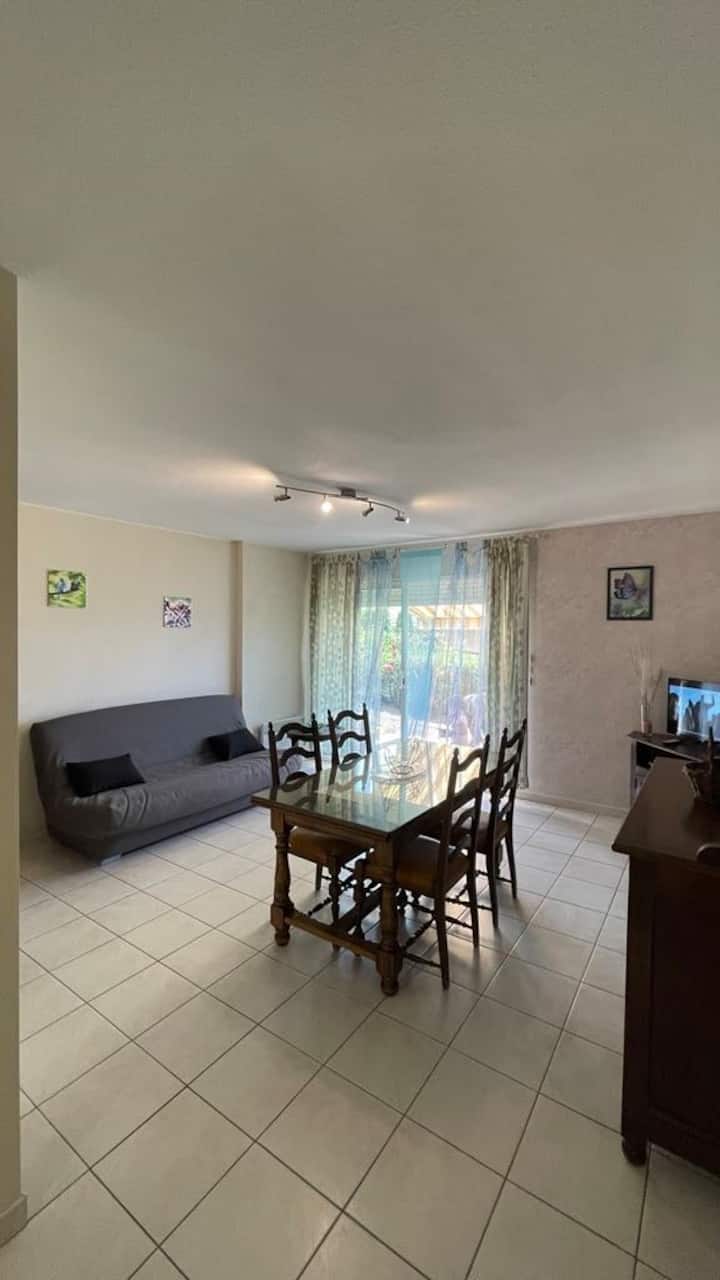 Grand T2, Tout Confort. 10min à Pied Du Plan D'eau - Embrun