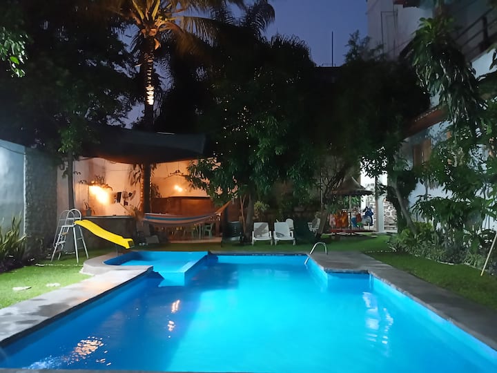 Casa Grande Burgos Cuerna, Alberca Hot, 7 Habs - Temixco