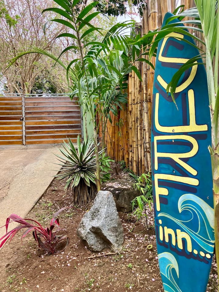 The Surf Inn - Vieques