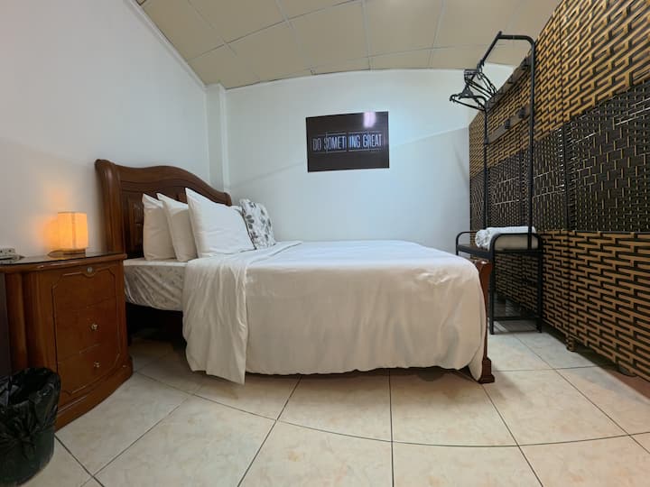 Hope Studio Apartment With Bunked Room 39sqm - Biñan