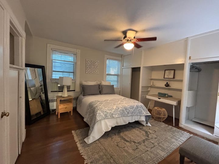 Charming Upper Montclair 2bed | Parking Included - Montclair, NJ