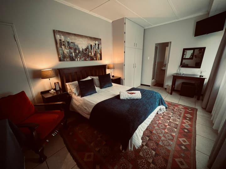 Potch's Place Like Home Room - Potchefstroom