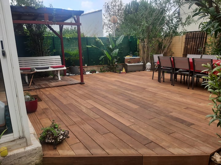 Maison 84 M² à 300 Mètres De La Mer, 3 Chambres. - Hyères