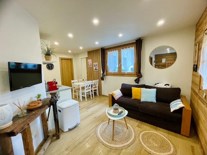 Apt Dans Maison, 5 Min Du Centre Ville, Pkg Privé - Chamonix-Mont-Blanc