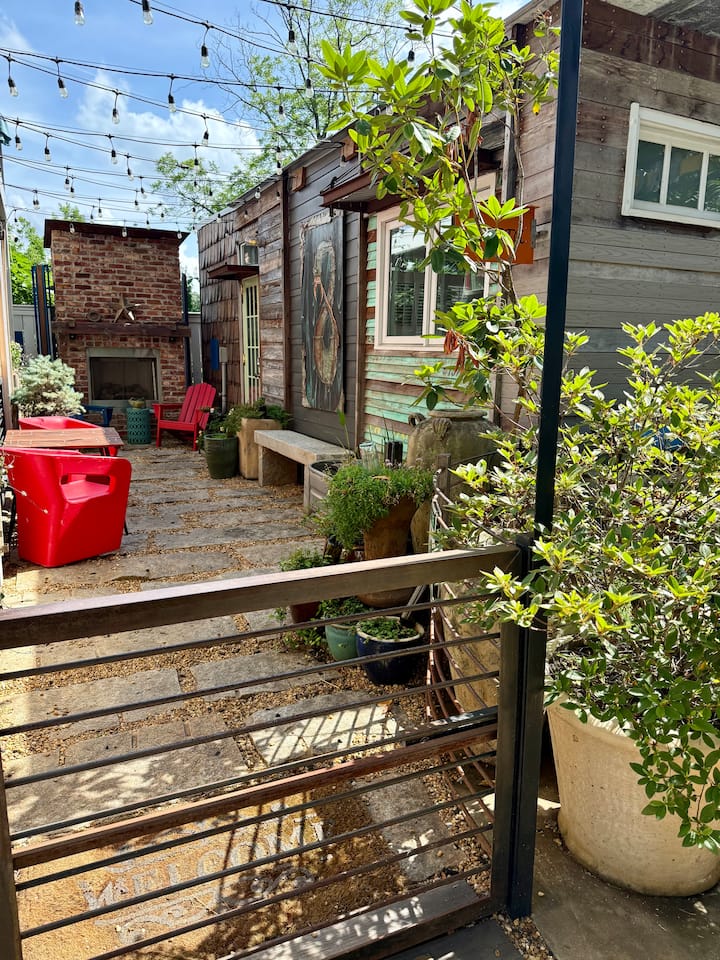 The Casita: Spacious Turn-key Tinyhouse! - Atlanta, GA