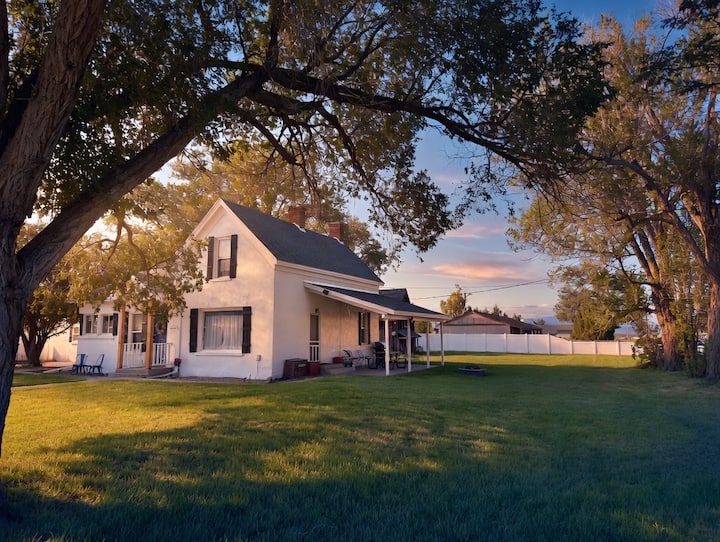 Charming 4‑bed Historic Cottage 20 Min To Bryce - Panguitch, UT