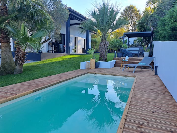 Villa Avec Piscine, Jacuzzi Et Jardin Exotique - Tarnos