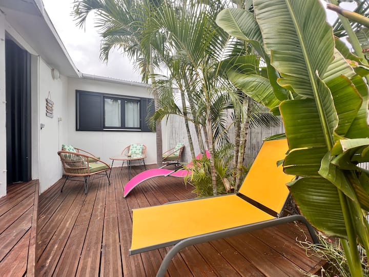 Maison Individuelle à 5mn à Pied Du Lagon, Piscine - La Réunion