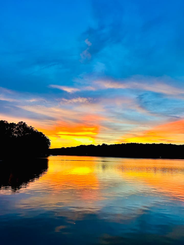 Charming Secluded Lake House Convenient To Clemson - 클렘슨