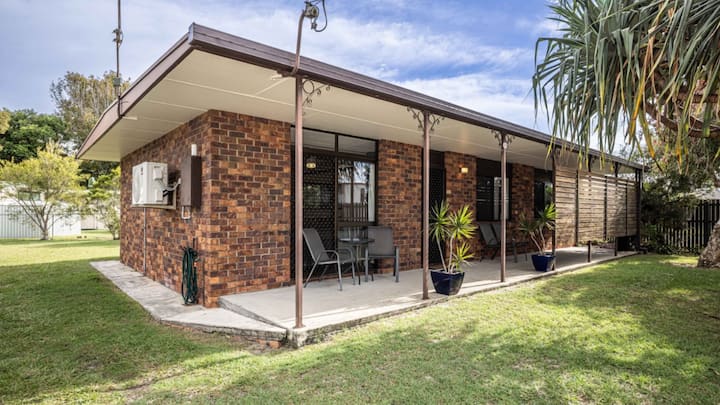 Haustierfreundliches Haus Mit Platz Für Ein Boot, Wattle Ave, Bongaree - Brisbane